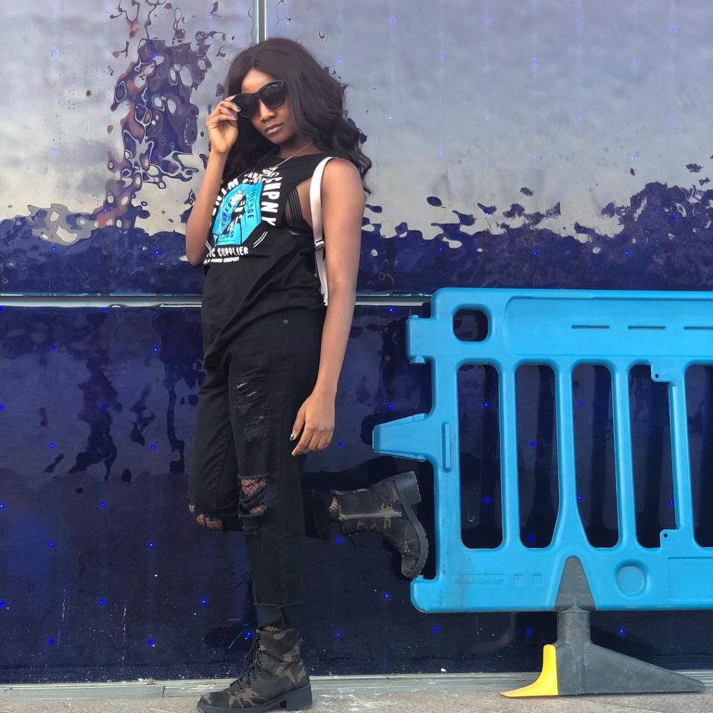 Simi features legendary singer, Ebenezer Obey in Aimasiko » WITHIN NIGERIA